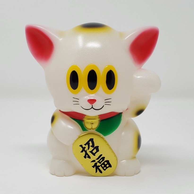 ART JUNKIE with PEACH HELL